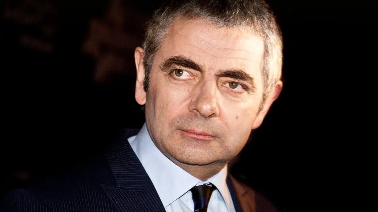 Mr. Bean se opřel do elektroaut. Zatím nejsou tak ekologické, jak si myslíme