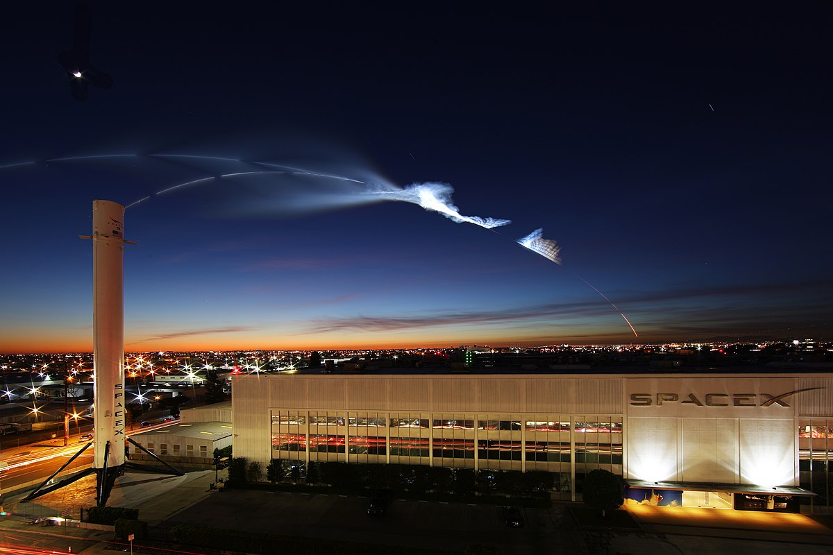 Elone, gratulujeme. SpaceX už do vesmíru vyslala přes 5 tisíc satelitů ...