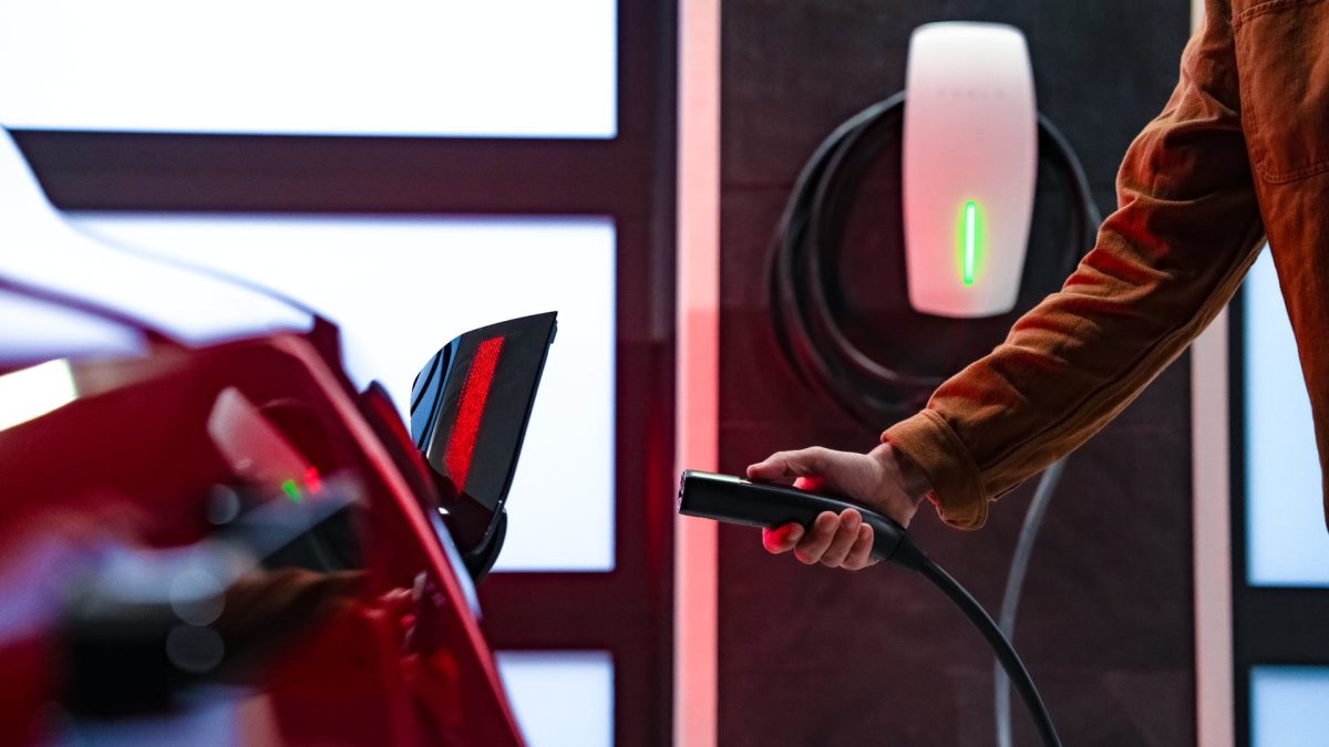 Dotace na wallbox je nově také v rámci programu „Oprav dům po babičce ...