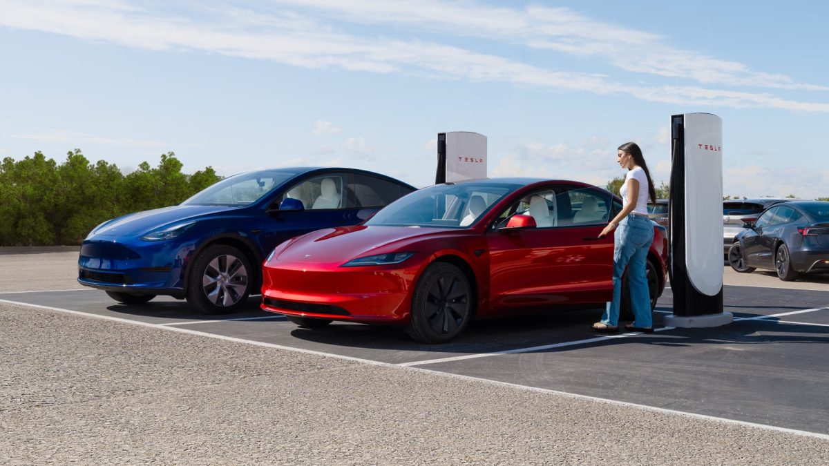 Tesla staví 500kW Supercharger. Využije ho Cybertruck a budoucí modely ...